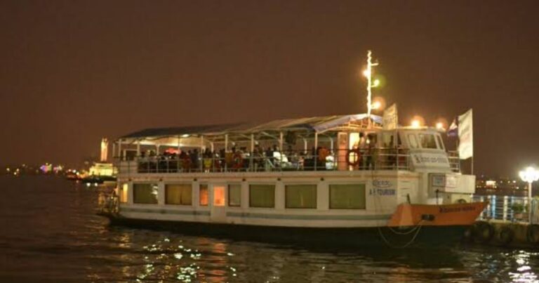 The Ultimate Guide to Visiting Tank Bund Hyderabad